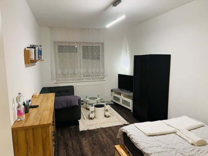 Zentrale & Gemütliche Wohnung - Nur 8 Min Zum Hbf - Korschenbroich