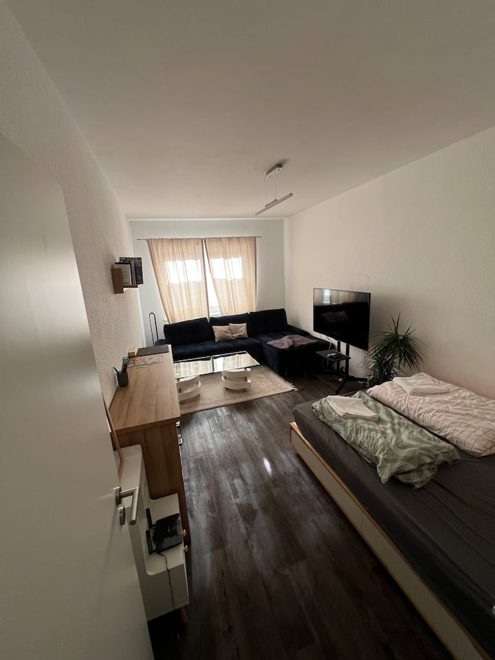 Zentrale & Gemütliche Wohnung - Nur 8 Min Zum Hbf - Grevenbroich