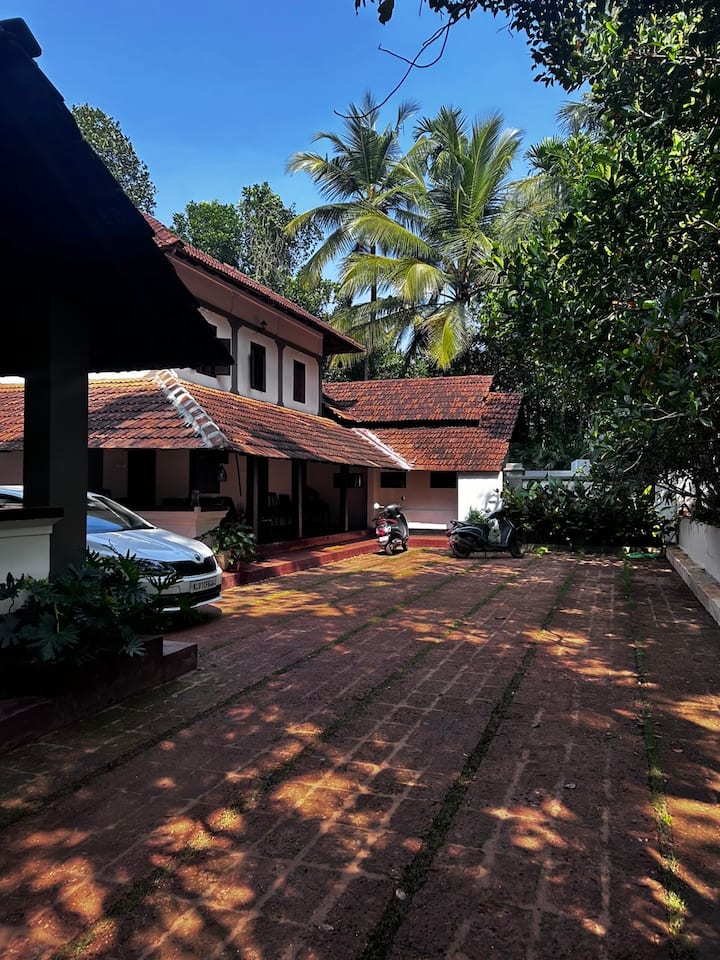 "Xoyo Heritage" A Traditional Haven For Relaxation - Kozhikode