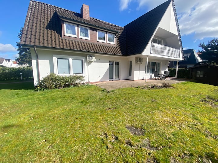 Zentral Familienfreundlich Mit Garten & Parkplatz - 奧登堡