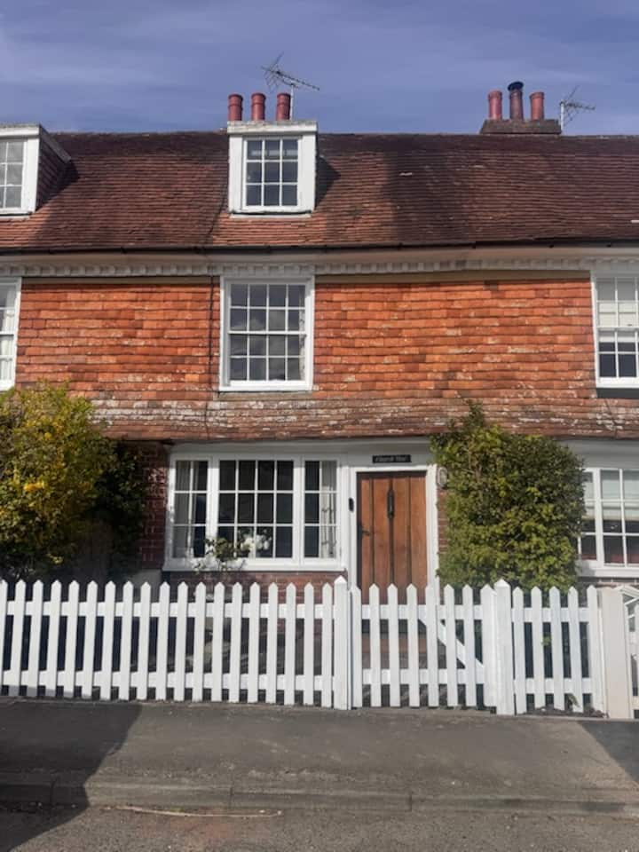 A Beautiful Cottage In The Heart Of Benenden! - Sissinghurst