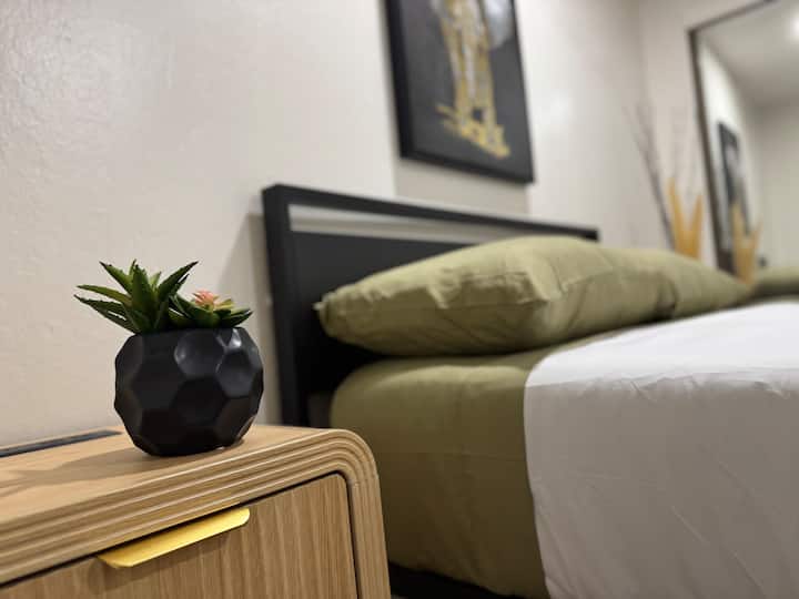 Newly Renovated 4br Oasis In Rancho Cordova - Rancho Cordova, CA