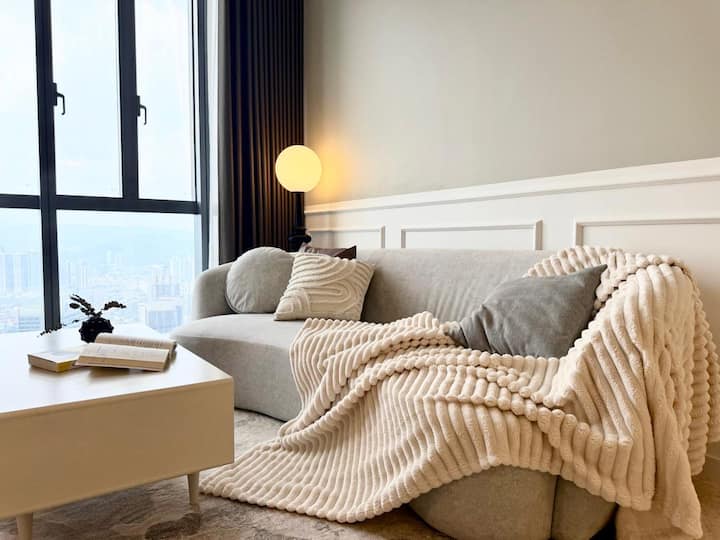 Airbnb Guest Favorite | Luxury 2br Suite @ Klcc - Kuala Lumpur