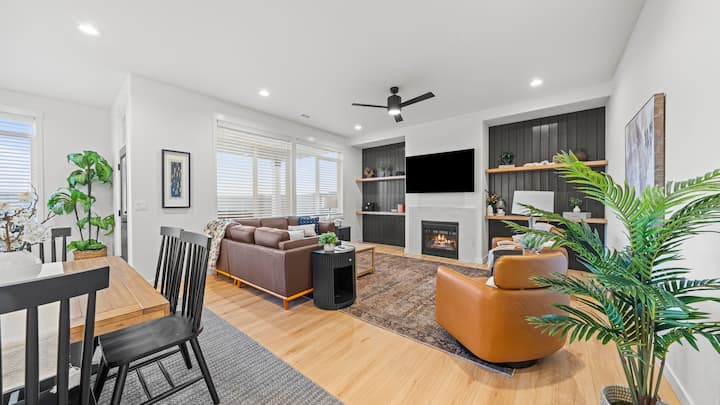 New Construction Modern Retreat In Pasco - Pasco, WA