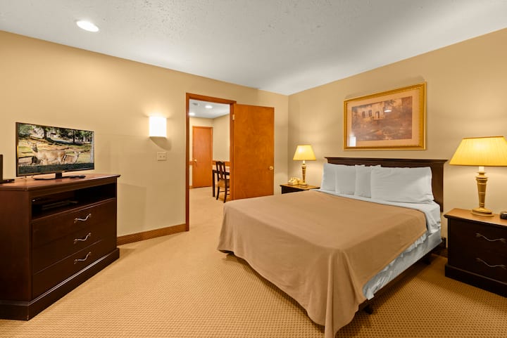 One Level Retreat Near Trails & Golf - Pocono Mountains, PA