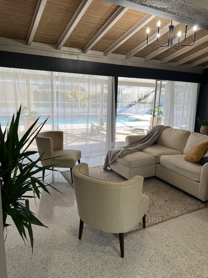 Moderna Casa Con Piscina Cerca Del Downtown - Lakeland, FL