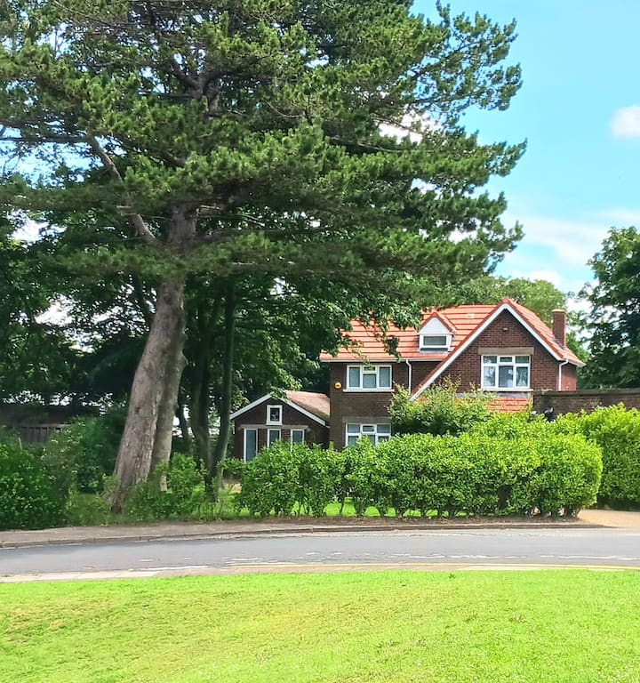 Sea Front Hideaway - Morecambe