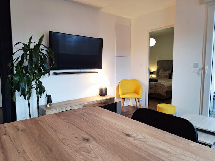 Le Spot Urbain N°1 - Parking & Balcon - Rennes