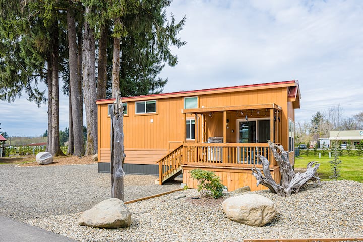 Rainforest Tiny Home Retreat Moody Botanical Suite - 포크스