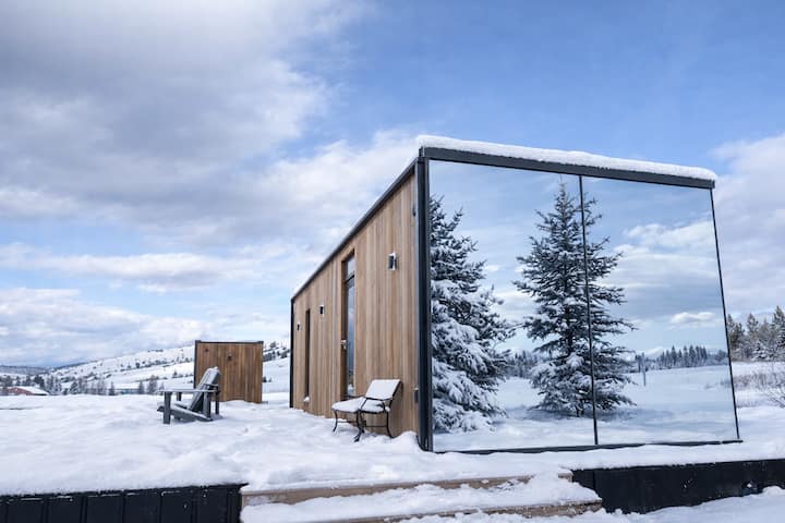 New! Mirror Cabin Luxury Retreat W/hot Tub & Sauna - Montana