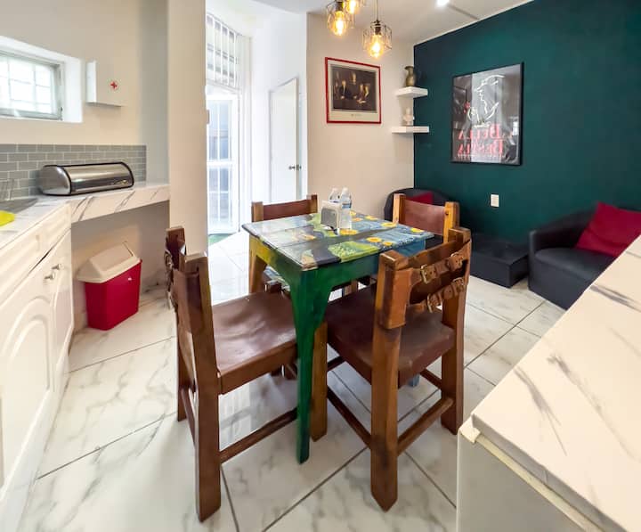 Cozy 2br Apartment Near Downtown - San Luis Potosí