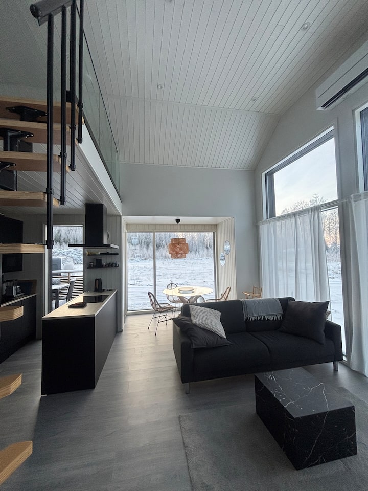 Tuore Pikkuvilla Hyvillä Mukavuuksilla - Sastamala