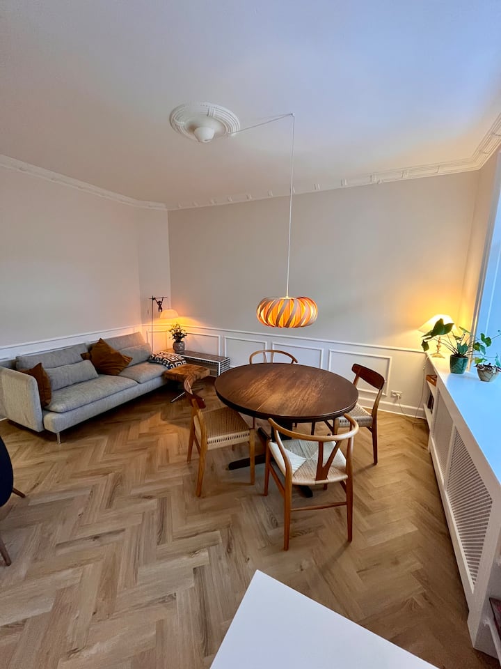 En Charmerende Lejlighed I Valby - Koppenhága
