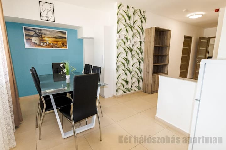 Két Hálószobás Apartman - 7 Fő Részére - Szeged