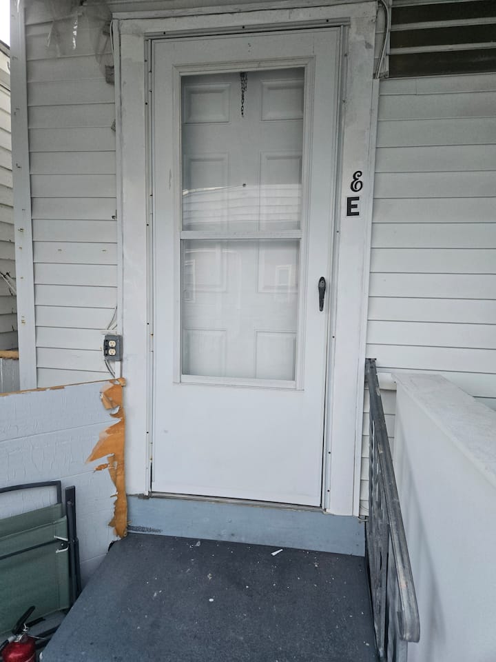 Sleep Shower Hit The Beach On A Budget! - Wildwood, NJ