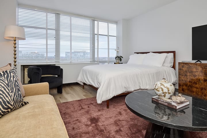 Modern Studio Near Mccormick | Close To Downtown - Englewood - Chicago