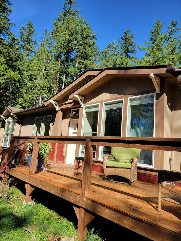 Meadowview - 7 Cedars Sequim Casino