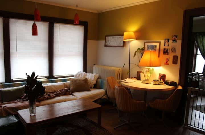 Cozy Old School Apartment - Madison, WI