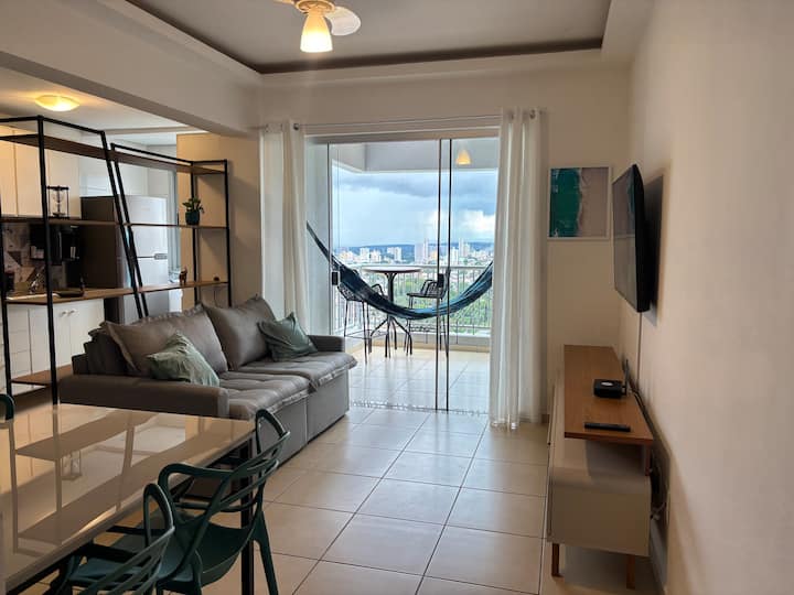 #2303ch - Andar Alto - ÓTima Localização - Goiânia