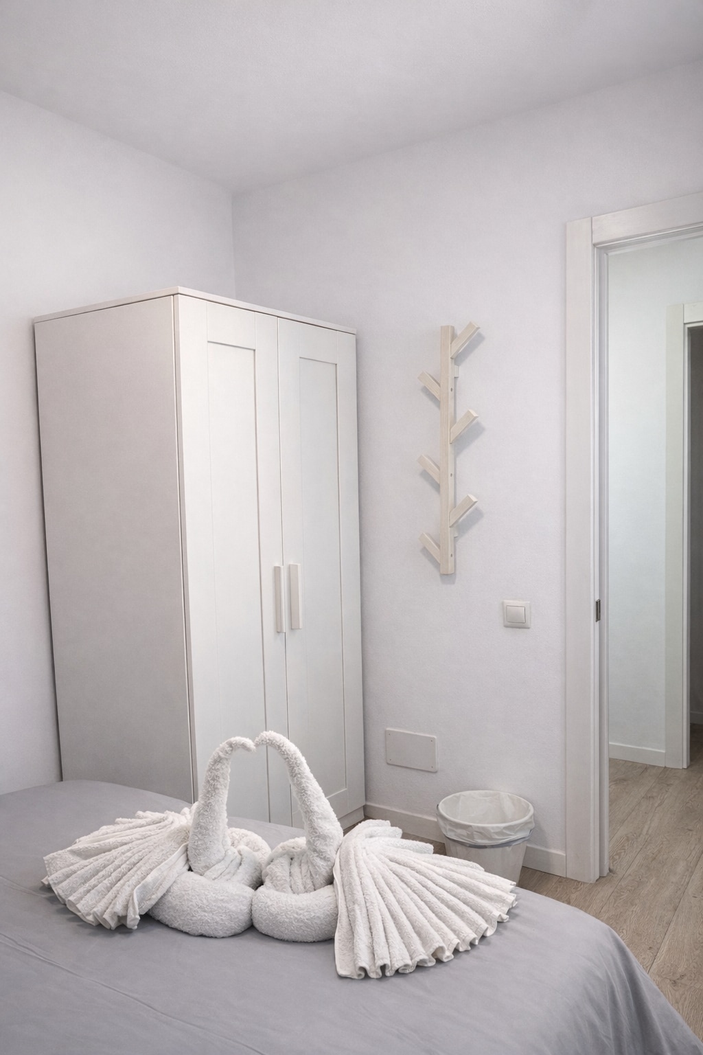 Quarto ao lado do centro e perto da praia 2 - Apartamentos para Alugar ...