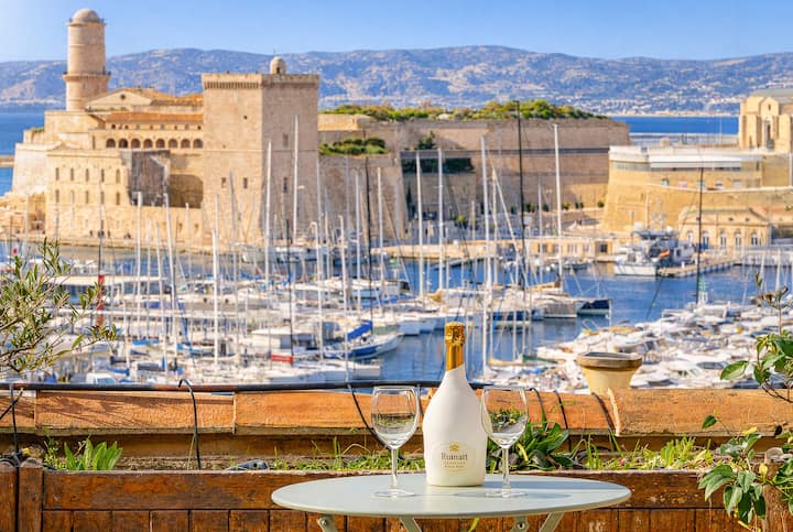 Grand Appart Design Avec Vue Imprenable. - Marseille