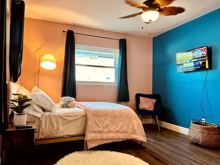 Luxury 3br Home W Pool Near Orlando Sanford - Winter Park, FL