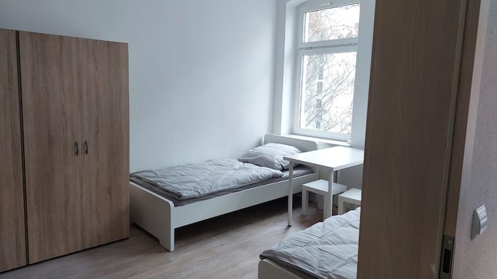 Apartment 9 | Nahe Zentrum | 6 Einzelbetten - Halberstadt