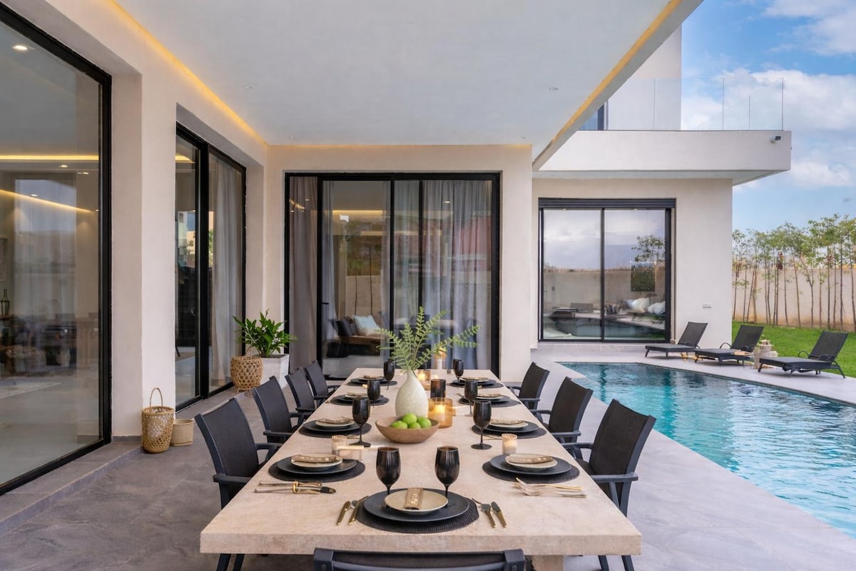 Villa luxe 4 suites, piscine chauffée, vue Atlas. - Maisons à louer à ...