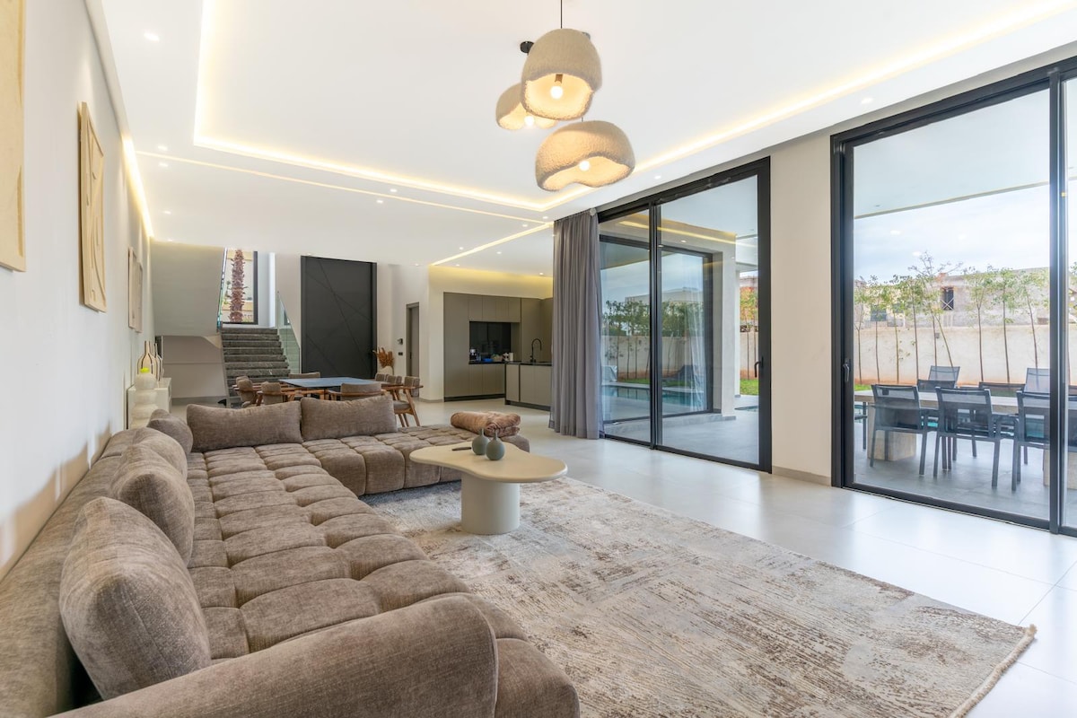 Villa luxe 4 suites, piscine chauffée, vue Atlas. - Maisons à louer à ...