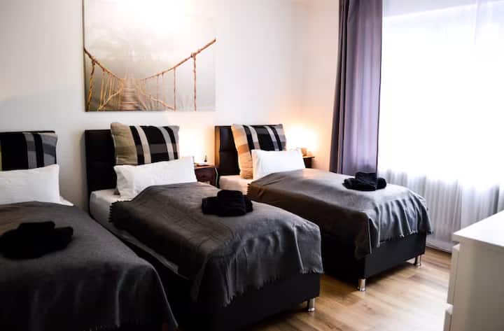 Geräumiges Centerapartment Nähe Kö - Düsseldorf