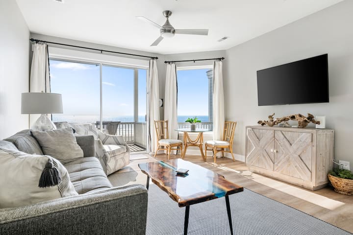 Seawatch - Ocean Views! - Walk To Restaurants - Folly Beach, SC