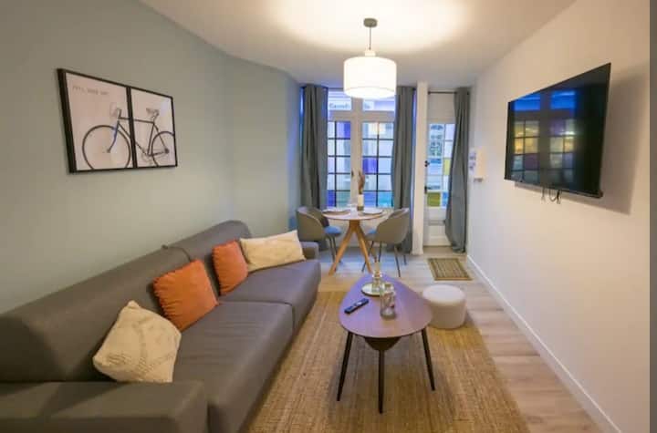 Douce Escale, Une Pause Aux Chants Des Goelands - Étretat