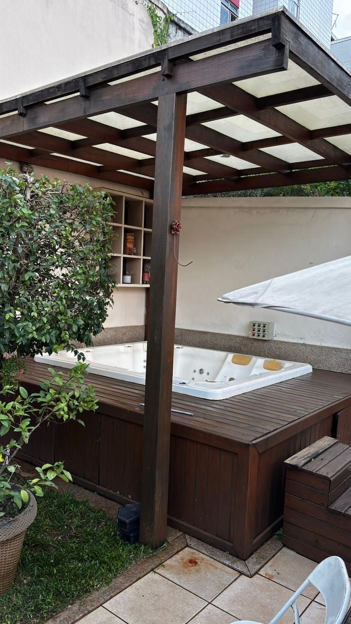 Casa Clara. Aconchegante, Confortável E Espaçosa. - Belo Horizonte