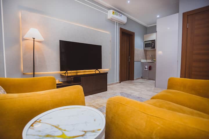Luxury 1br Dzowurlu @Veron | Pool Fast Wi-fi Dstv - Ghana