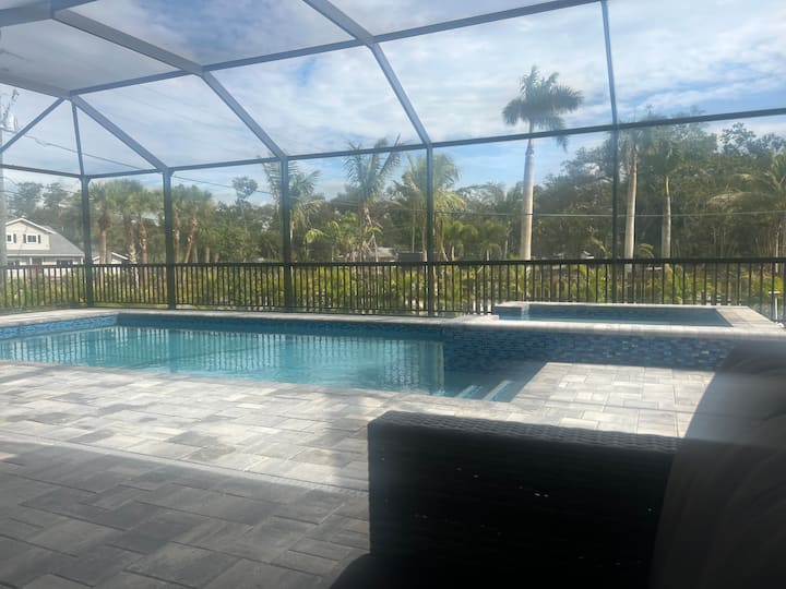 Dona Villa - Venice Beach, FL