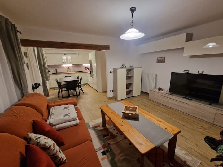 2 Camere, Terrazza E Open-space - Alleghe