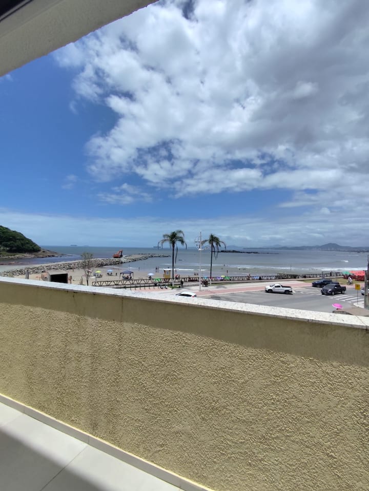 Apartamento Com 3 Suítes, 2 Vagas, Frente Mar - Penha