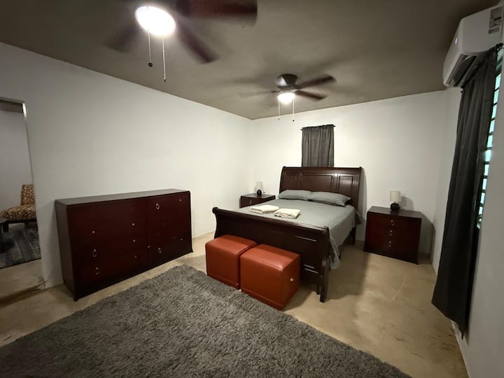 Secluded Farmhouse Retreat On 25 Private Acres - Guayama