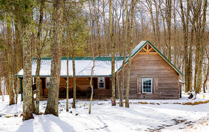 Back Country Roads (Rustic Escape) - Ghent, WV