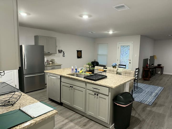 Vibrant Terry-town House Near To Downtown - Gretna, LA