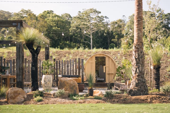 The Saltbush Inn - Australia