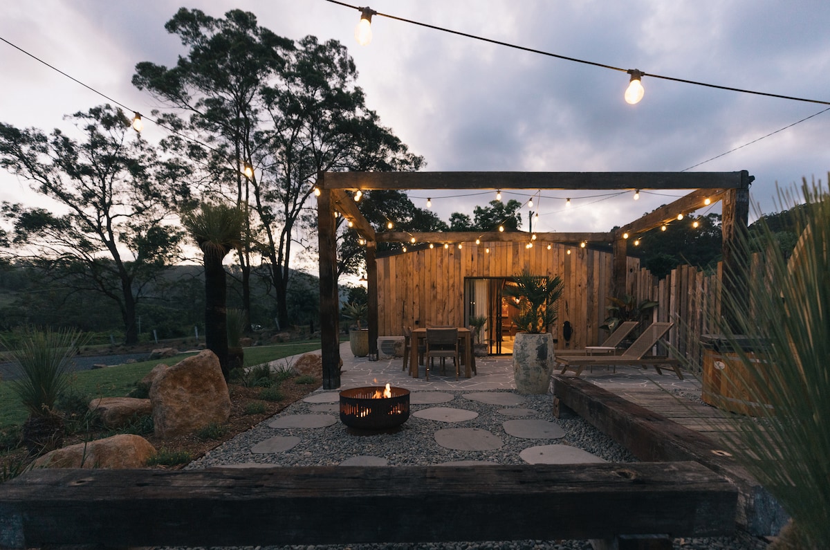The Saltbush Inn - Cabins for Rent in Cudgera Creek, New South Wales ...