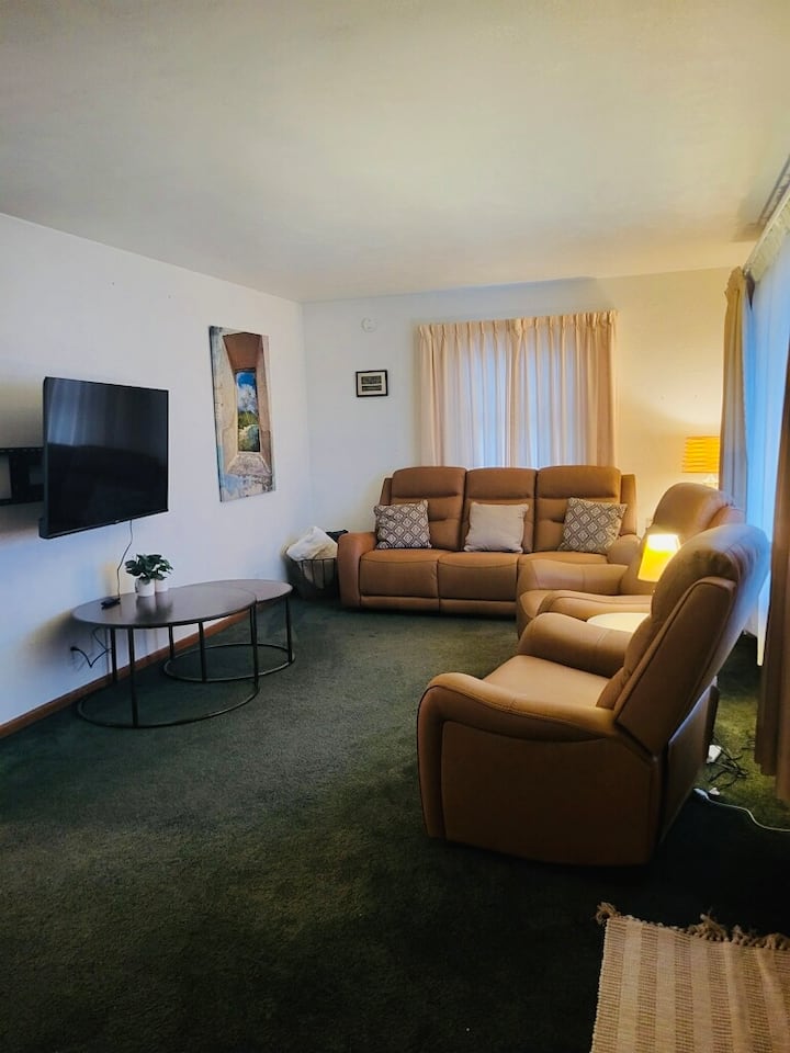 * Affordable, Long Term, Convenient * - Cedar Rapids, IA