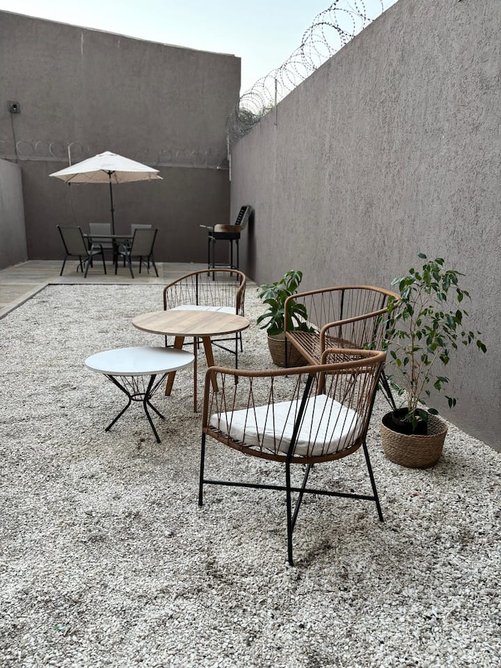 Dpt En Córdoba Capital, Güemes Y Nueva Córdoba. - Córdoba