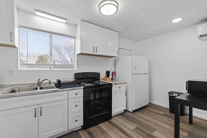 Sweet And Simple Studio. - Safford, AZ