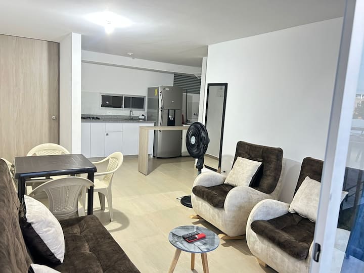 Apartamento En Carmen De Apicala Con Piscina - Carmen de Apicalá