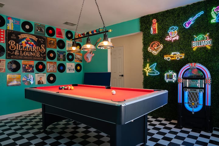 The Jukebox Joint | Pool Table | Ping-pong | 3 Tvs - Del Rio, TX