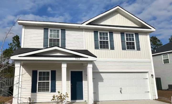 Spacious 5br Home | Perfect For Families & Groups - 海恩斯維爾