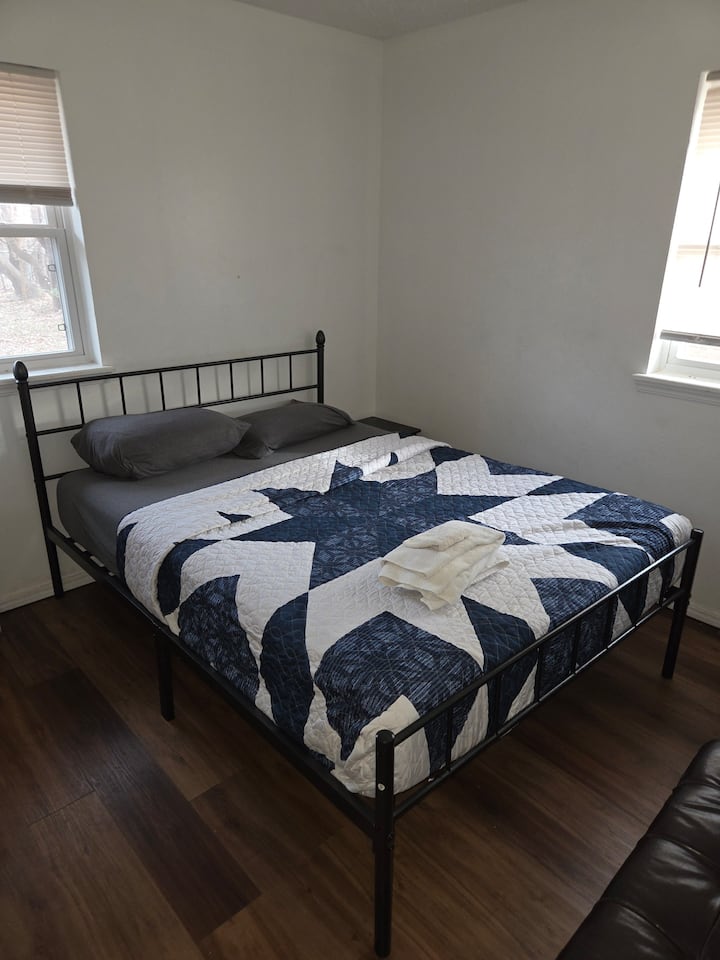 1604 Rm4 Smart Stay, Happy Days - Midwest City, OK