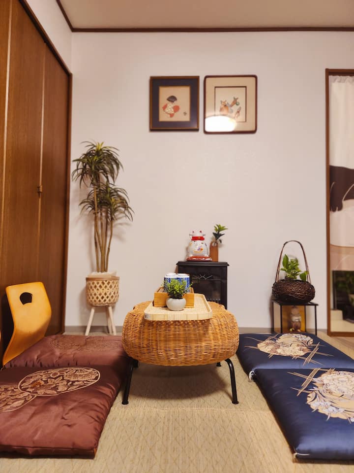 奥利君別館､臨近天王寺、通天閣、機場直达民宿、 2站直达難波、梅田、花園町駅步行3分钟、獨棟闹中取静 - Japon